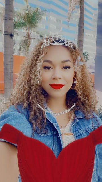 queen | Search Snapchat Creators, Filters and Lenses